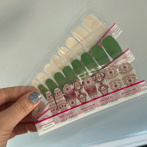 Incoco | Makeup | Incoco Sugar Skulls Lot Of 3 Palmetto Clear Rare ...